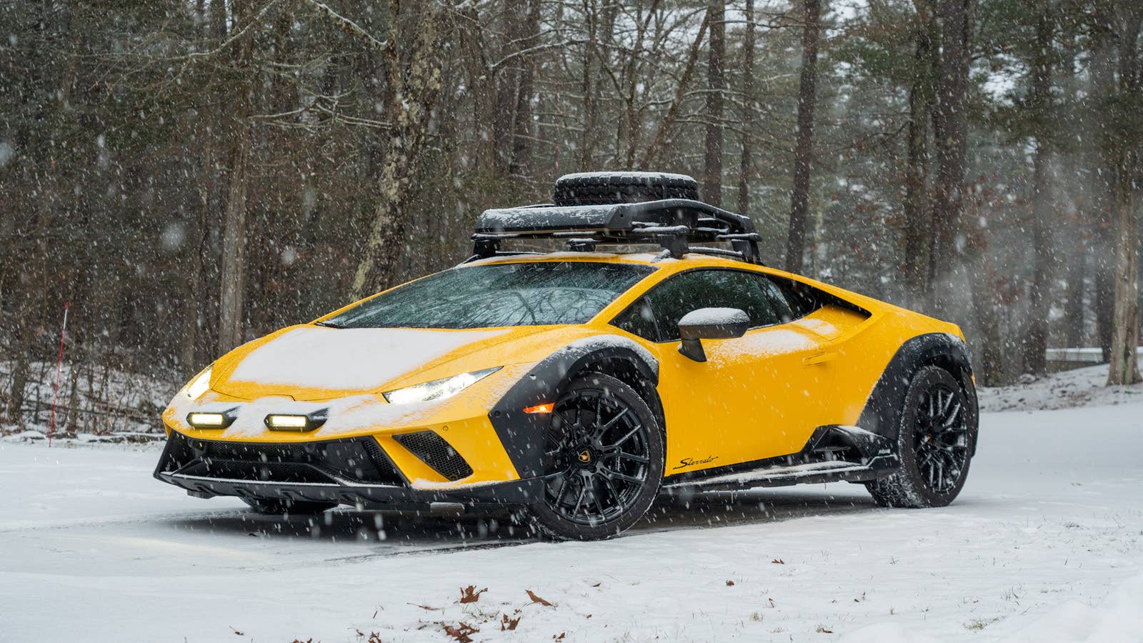 Lamborghini Huracan Sterrato (Snowy) Road Test: Hitting the slopes in ...