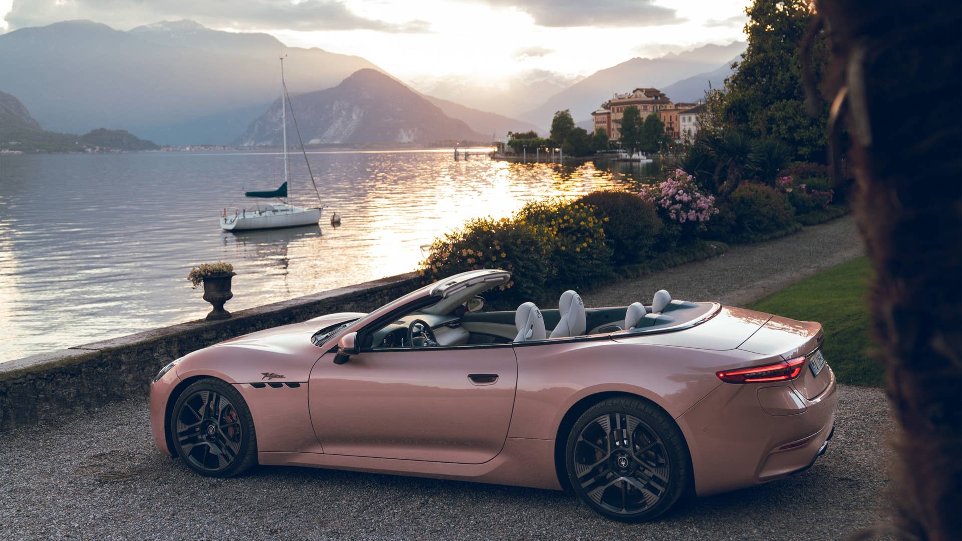 Maserati GranCabrio First Drive Review: Want an electric convertible ...