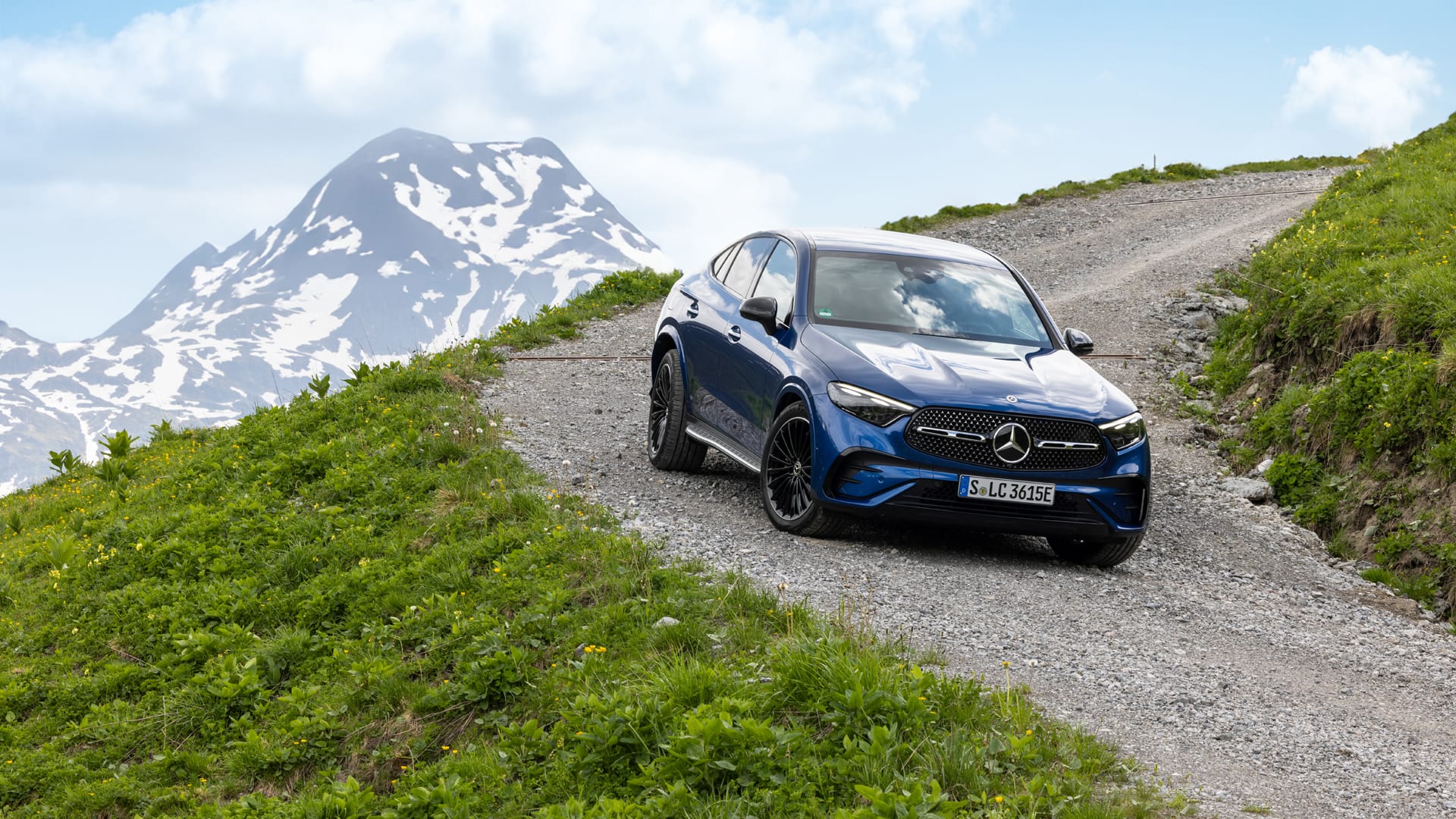 2024 Mercedes-Benz GLC 300 Coupe First Drive Review: Redesigned with the same blueprints - Autoblog