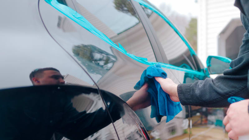 How to buff out scratches on a car - Autoblog