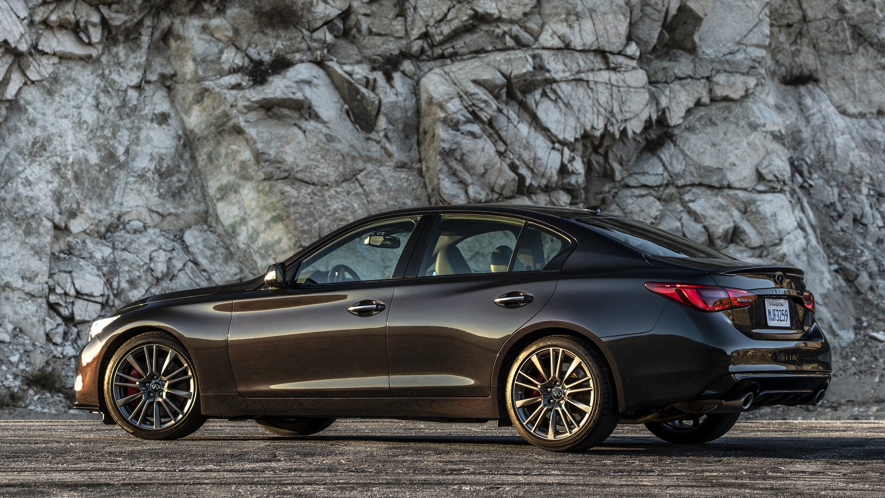 Infiniti Q50 finally gets the death it has craved, won't make it to ...