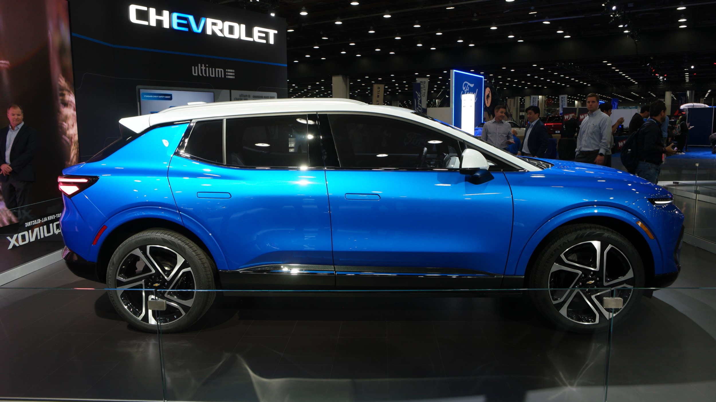 Chevy prices 2024 Equinox EV lineup; $35K model to launch late 2024 ...