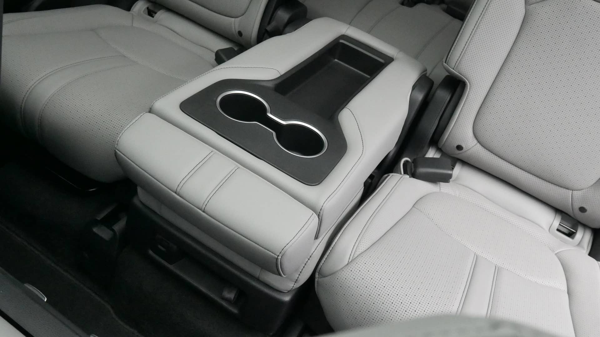 2024 Honda Pilot Review: Well-rounded with a few stand-out features ...