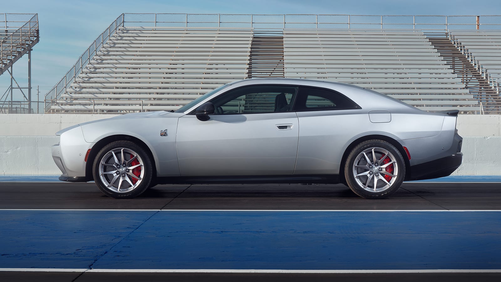 2024 Dodge Charger revealed: 2-door EV this year, 4-door and inline-6 next year - Autoblog
