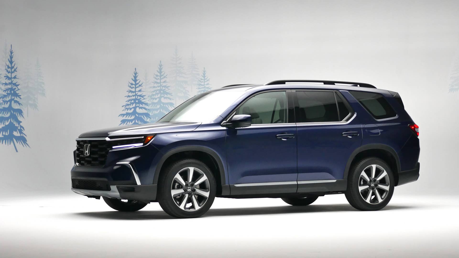 2025 Honda Pilot Review: Well-rounded three-row SUV adds Black Edition ...