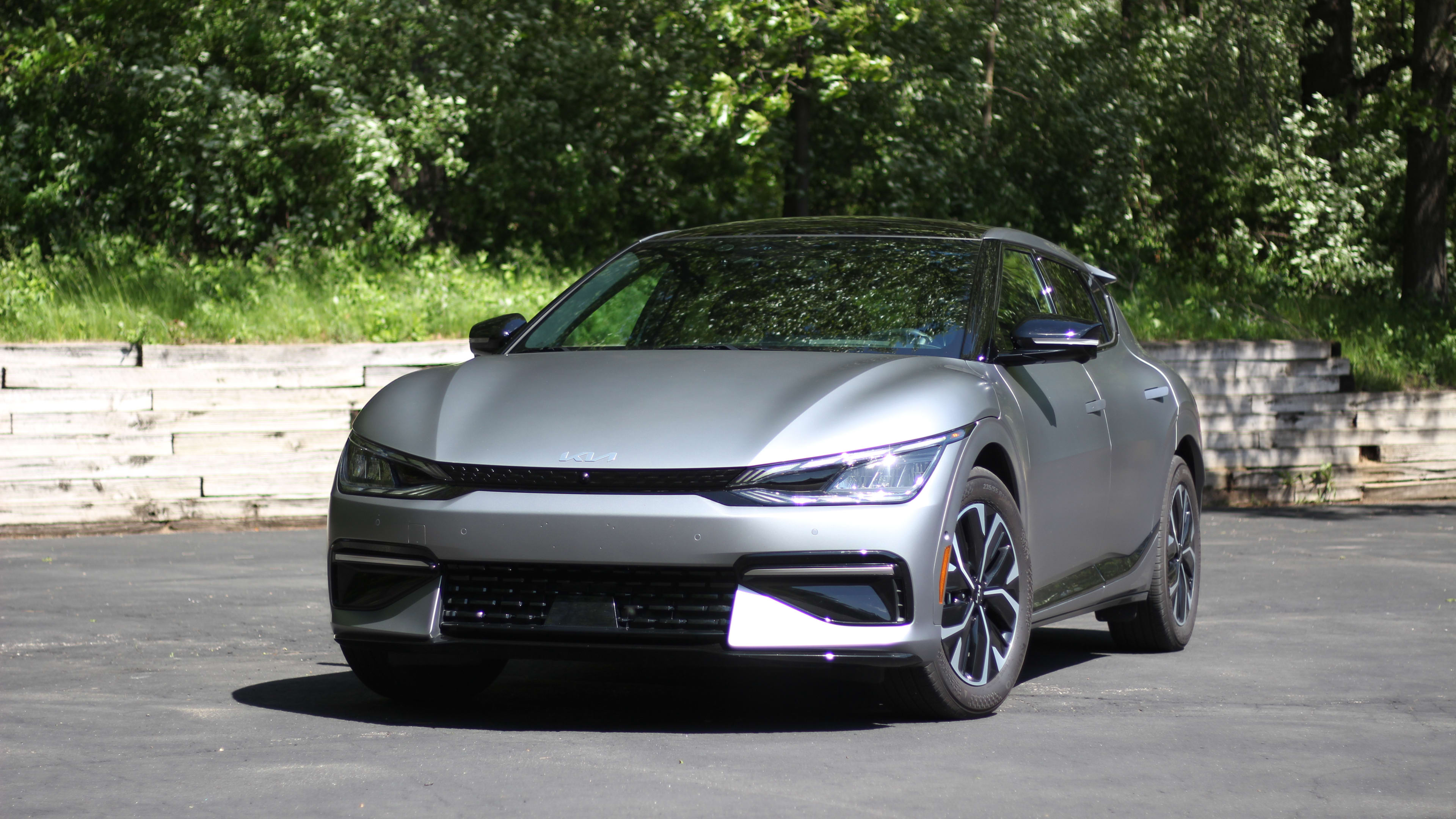 2022 Kia EV6 GT-Line RWD Road Test: When rear-drive isn't the fun ...