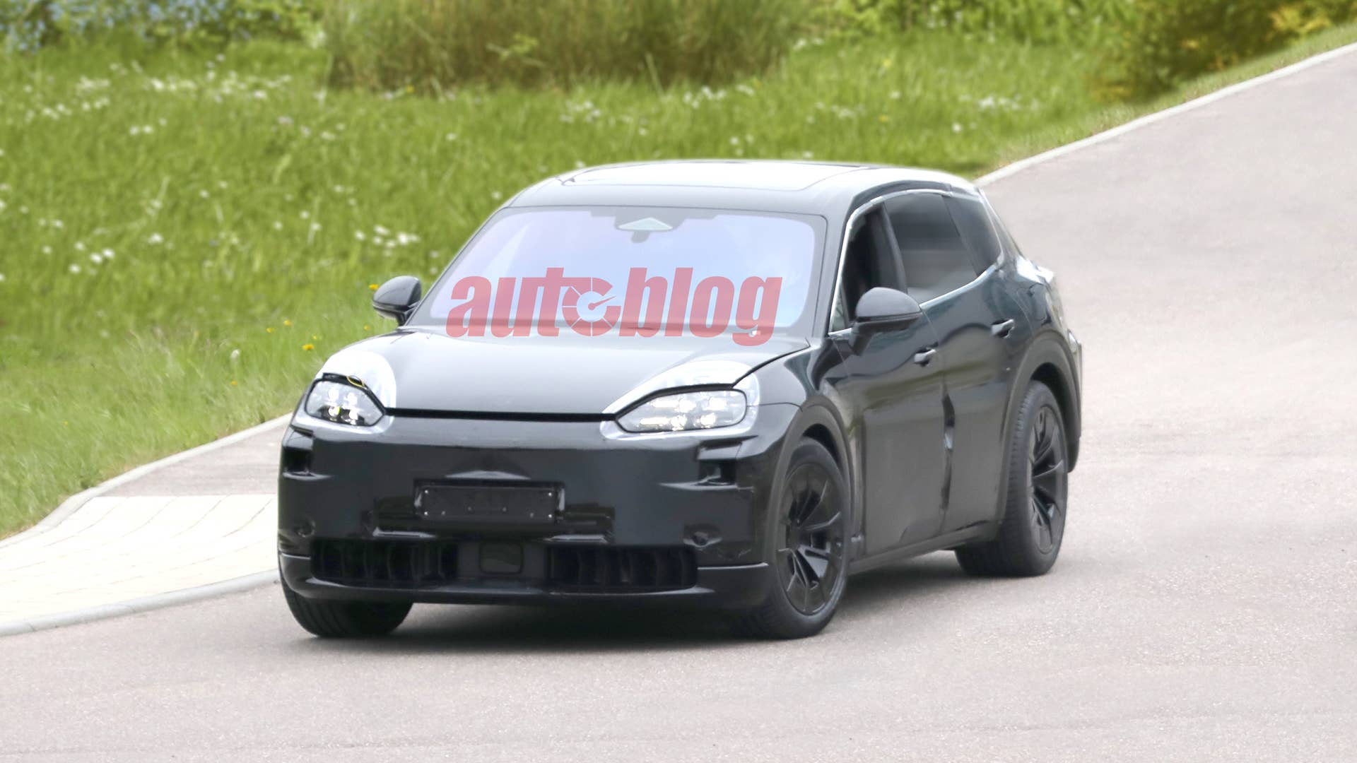 Larger Porsche crossover EV caught in new spy photos, but is it a K1 ...