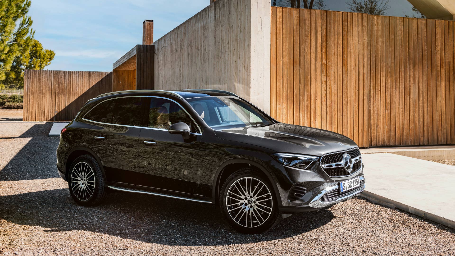 2023 Mercedes-Benz GLC-Class revealed as an evolutionary step forward ...