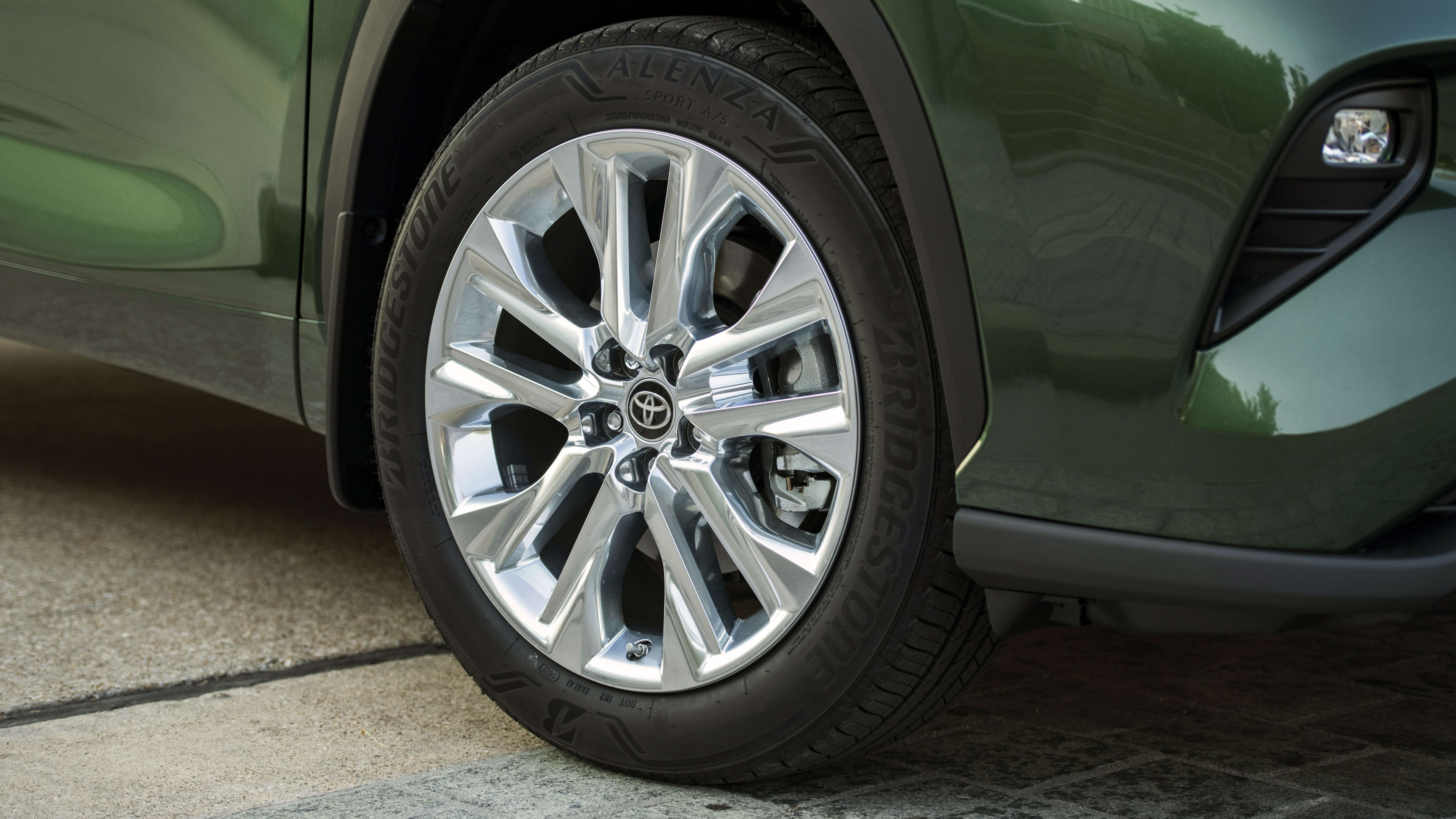 Toyota Highlander plant gets $1.4B to build a new EV and battery packs ...