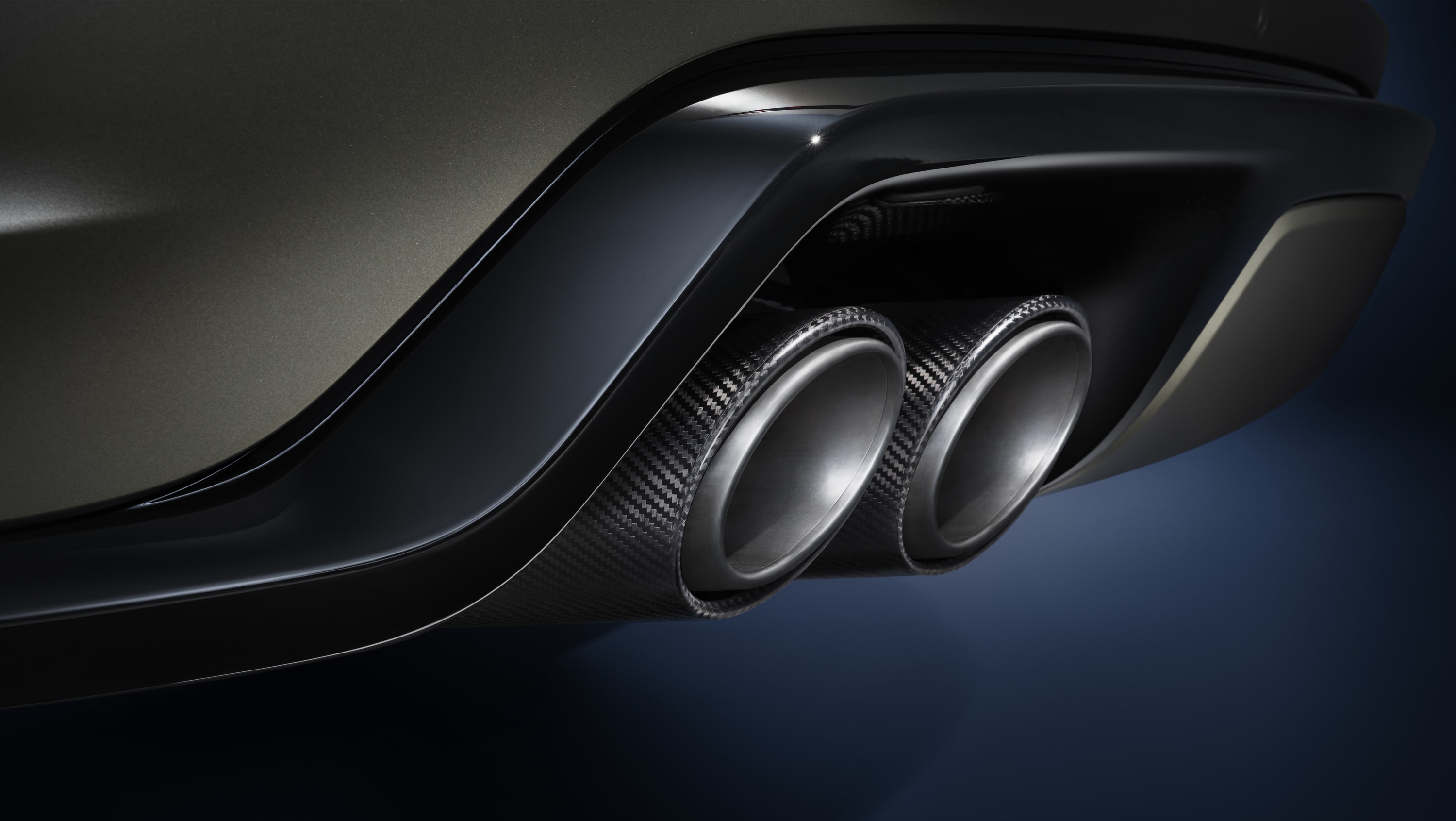 2024 Range Rover Sport SV gets more horses and the tech to tame them ...