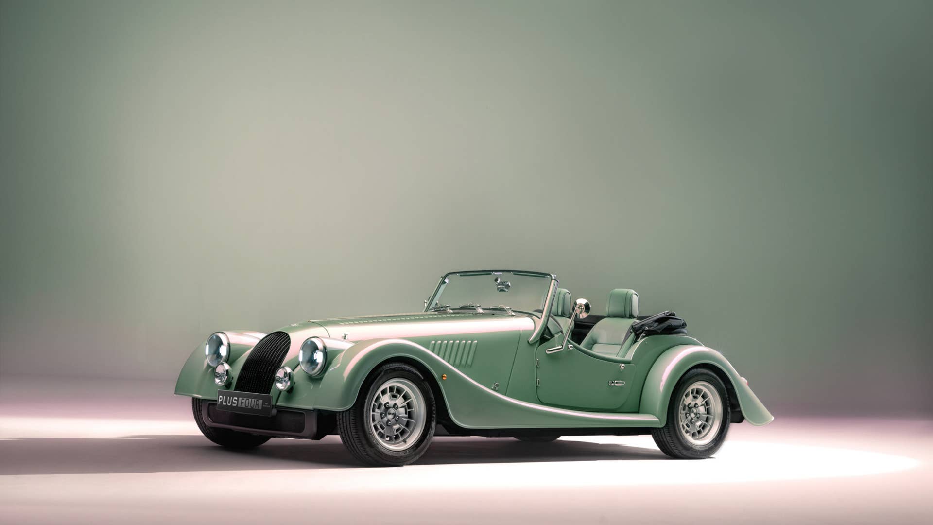 New but old: 2024 Morgan Plus Four's wooden frame merges with modernity ...