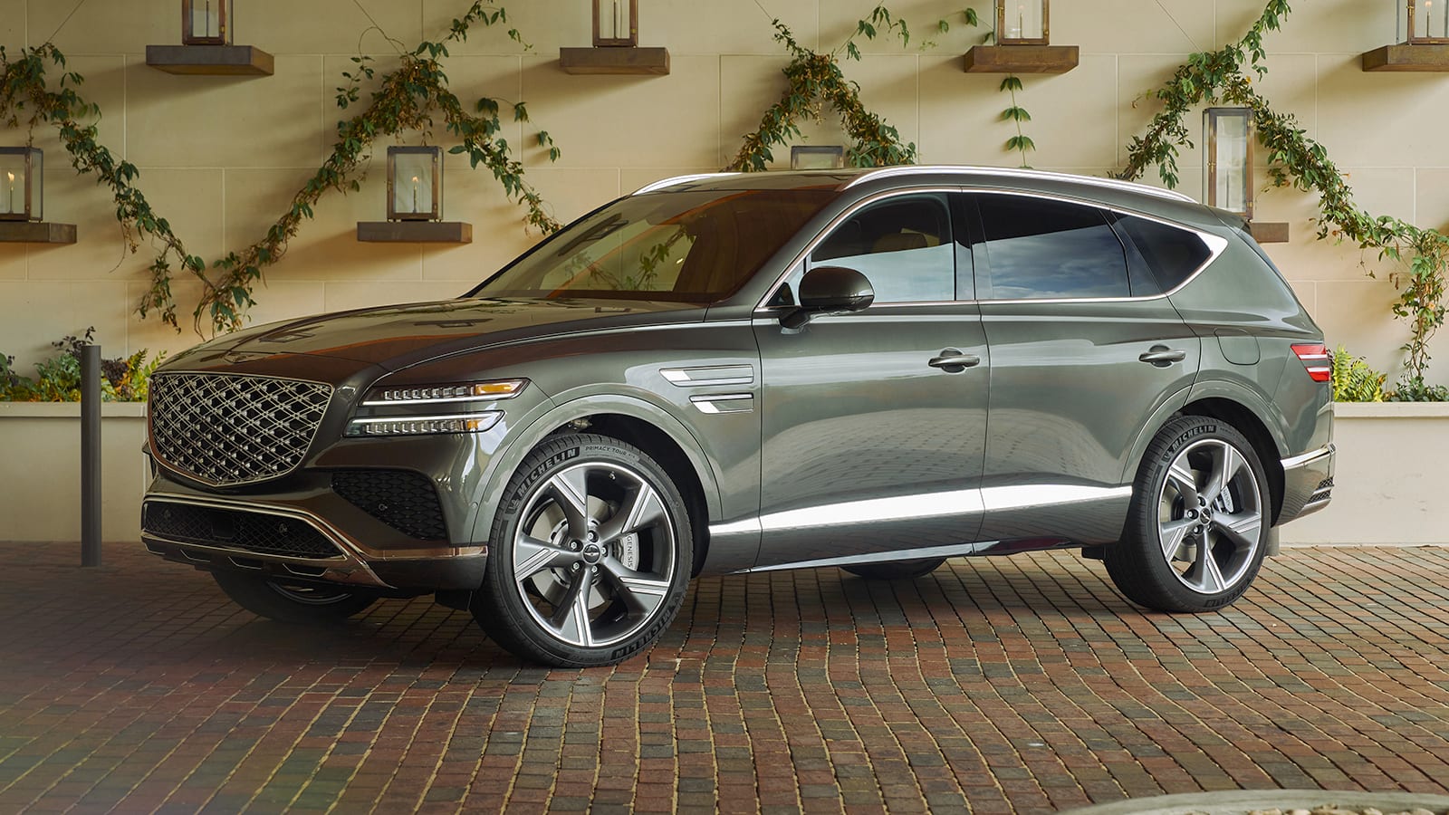 2025 Genesis GV80 Review: Beautiful looks backed up by true luxury ...