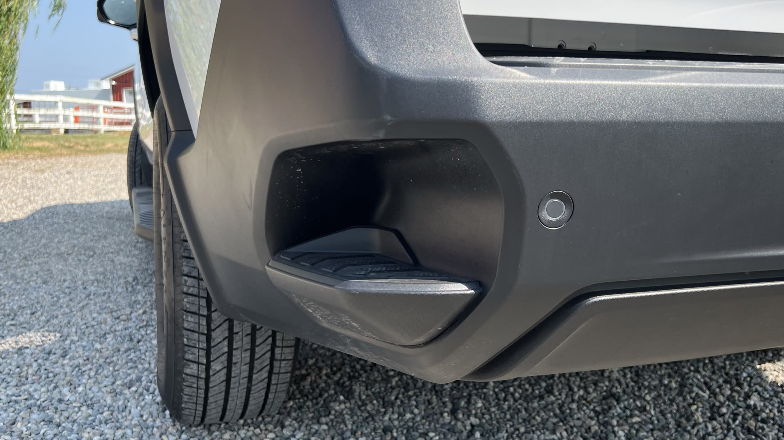 GM hard at work on Chevy Silverado and GMC Sierra PHEV pickups - Autoblog