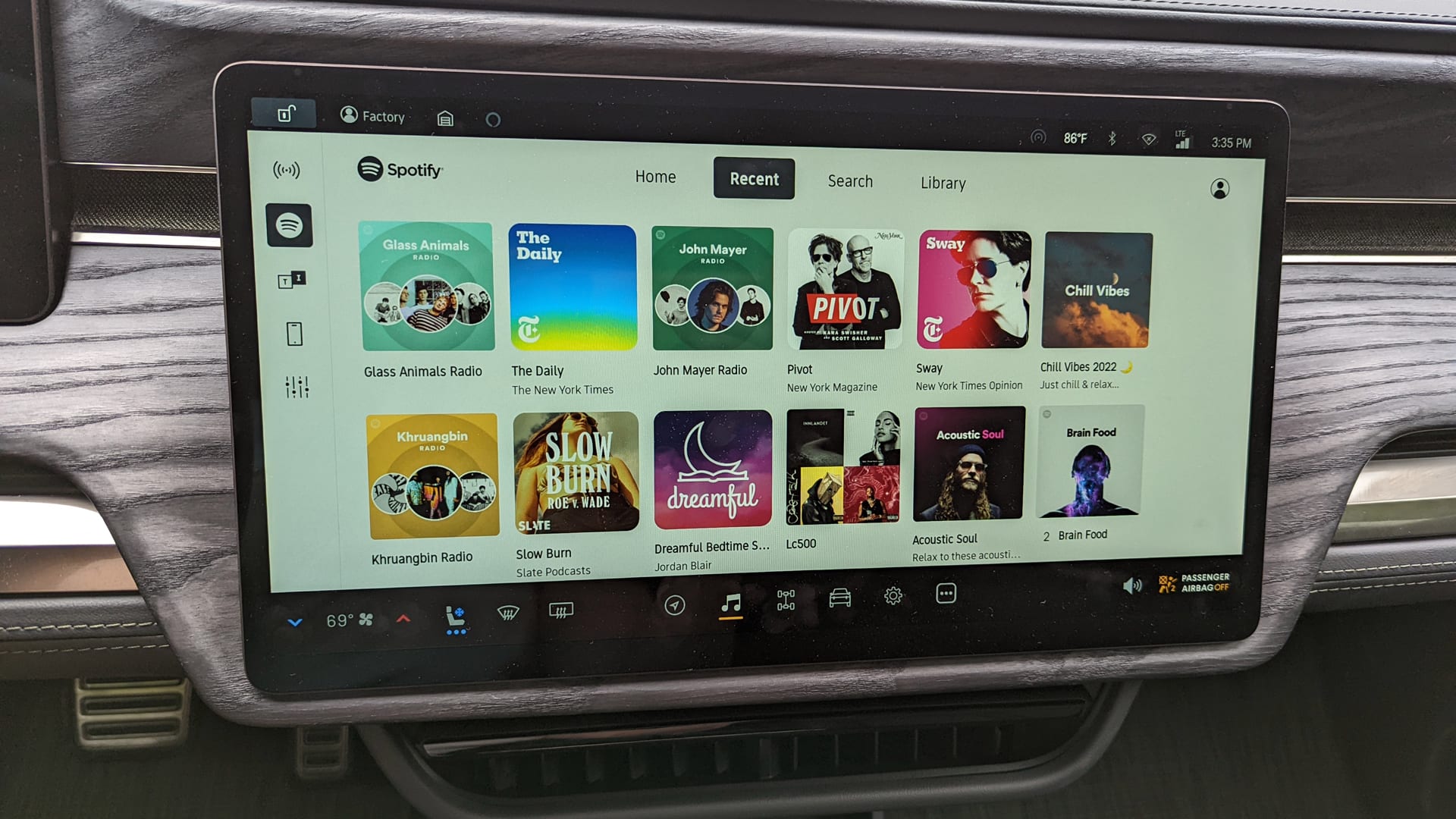 Rivian R1S First Drive Review: The SUV finally arrives! (Sort of ...