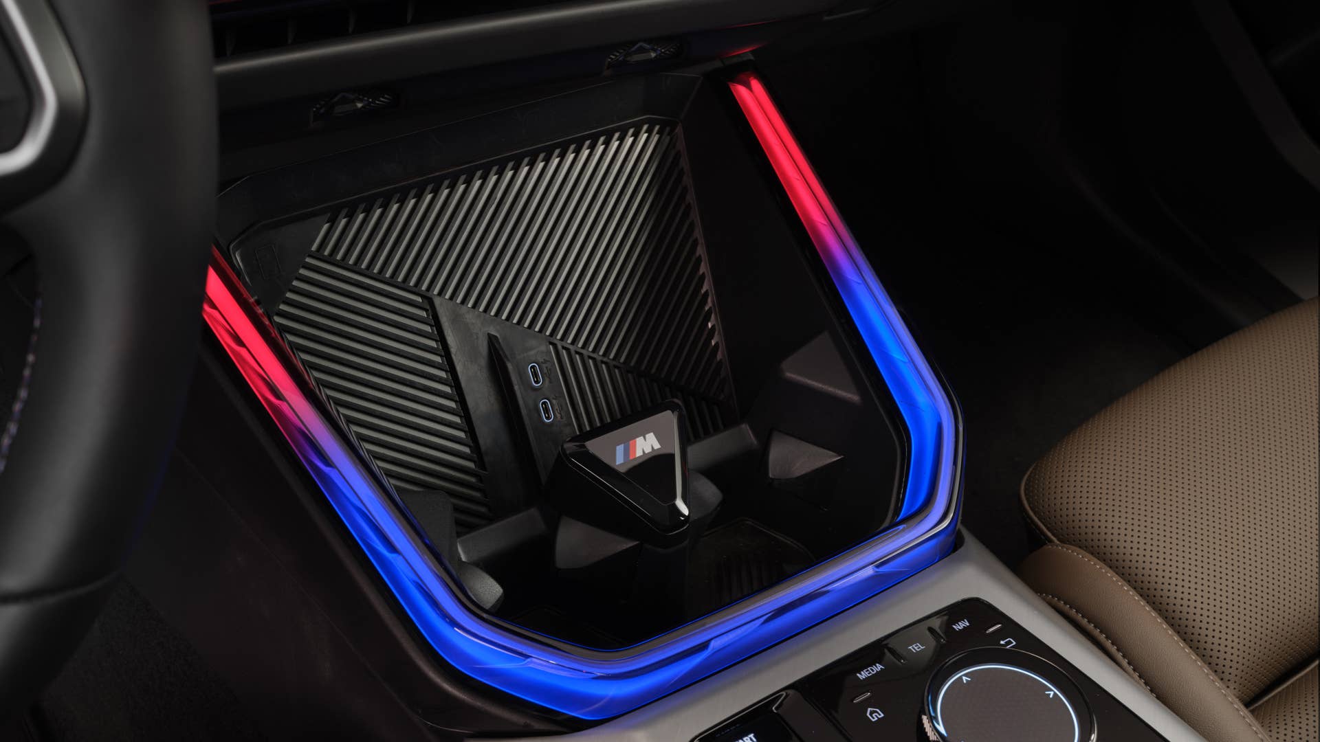 2025 BMW X3 debuts bold new design, even bolder interior for next ...