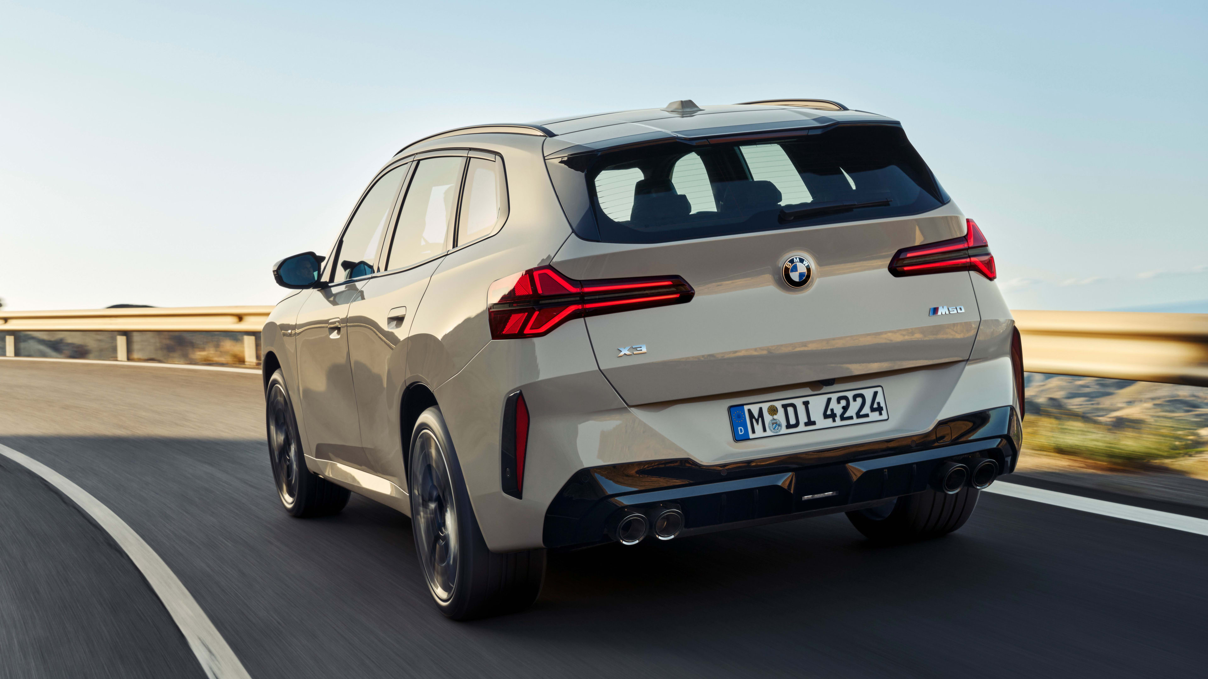 2025 BMW X3 debuts bold new design, even bolder interior for next ...