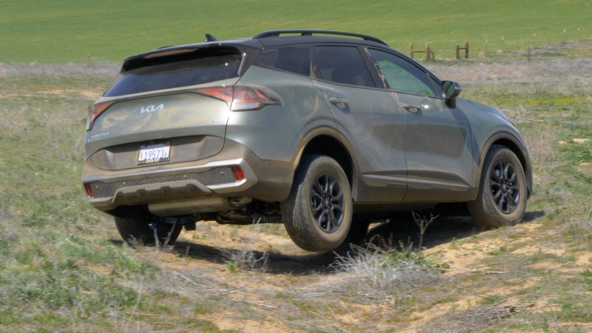 2024 Kia Sportage Review: Hybrids are a class leader. The base engine ...