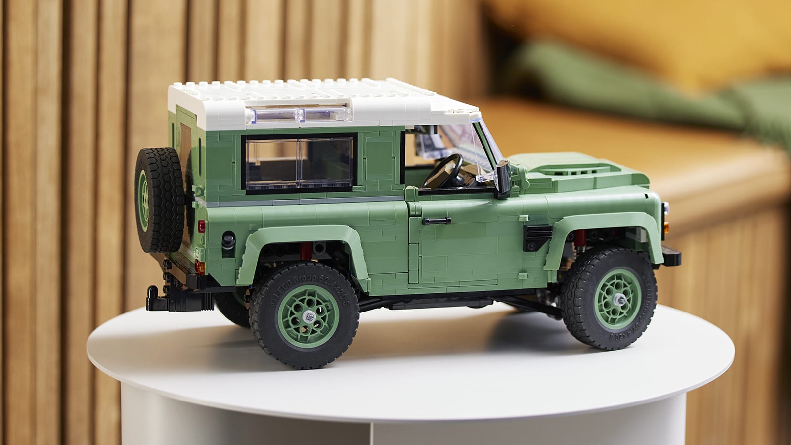 Lego releases a 2,336-piece Land Rover Defender 90 kit