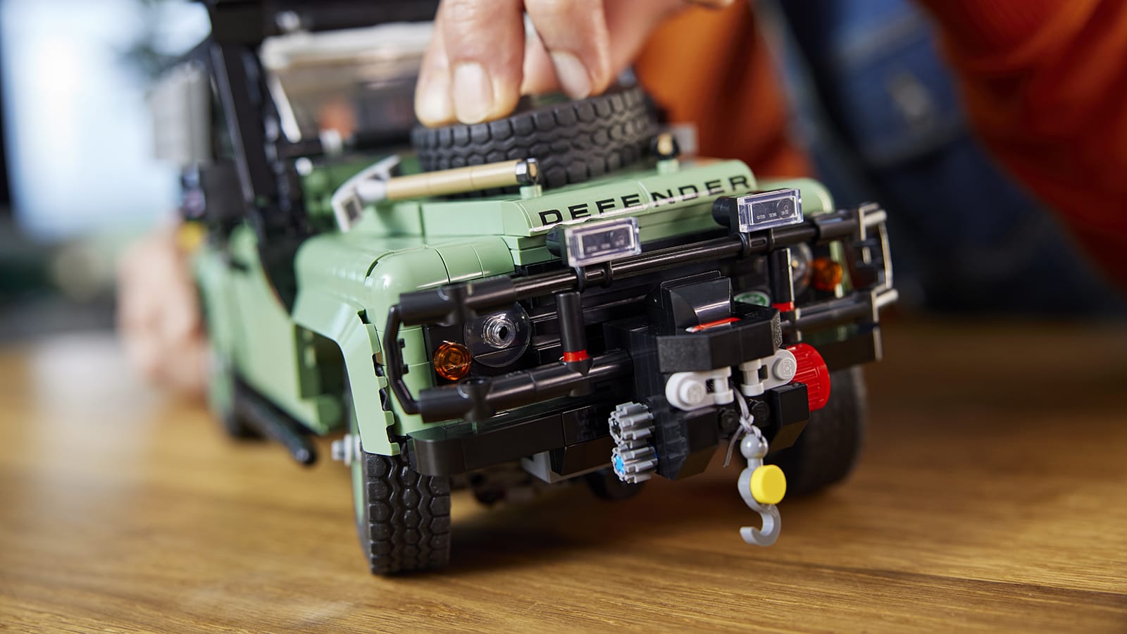 Lego releases a 2,336-piece Land Rover Defender 90 kit