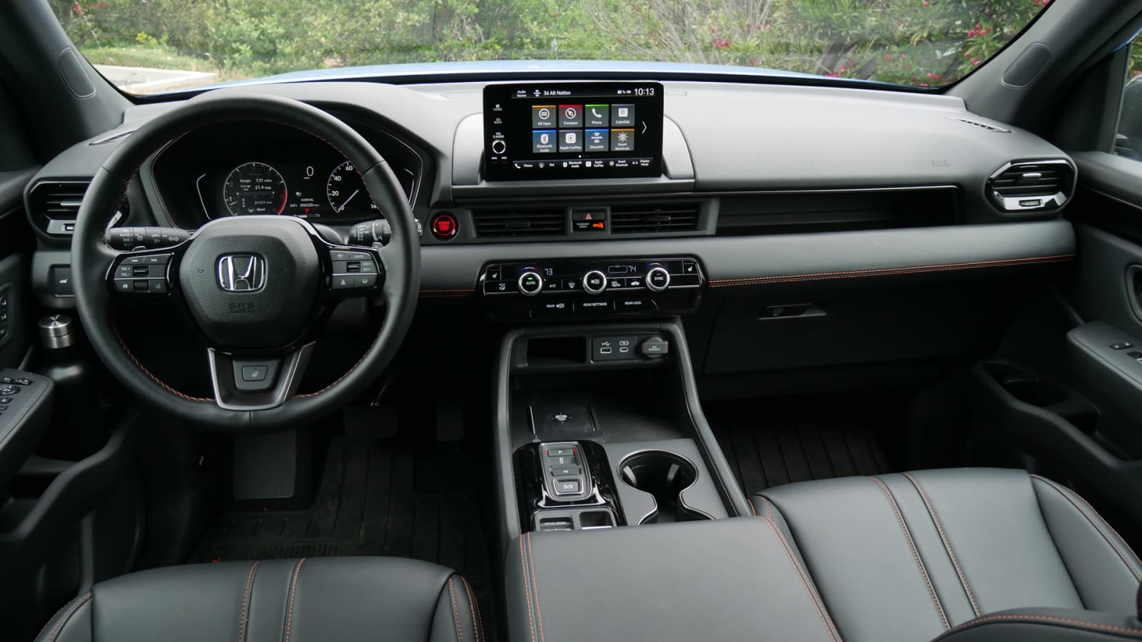 Honda Pilot vs Nissan Pathfinder: 2024 Comparison - Autoblog