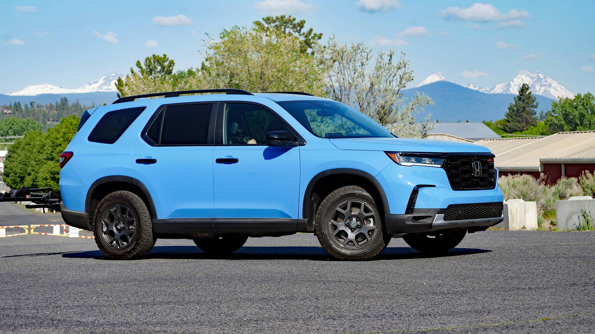2025 Honda Pilot Review: Well-rounded three-row SUV adds Black Edition ...