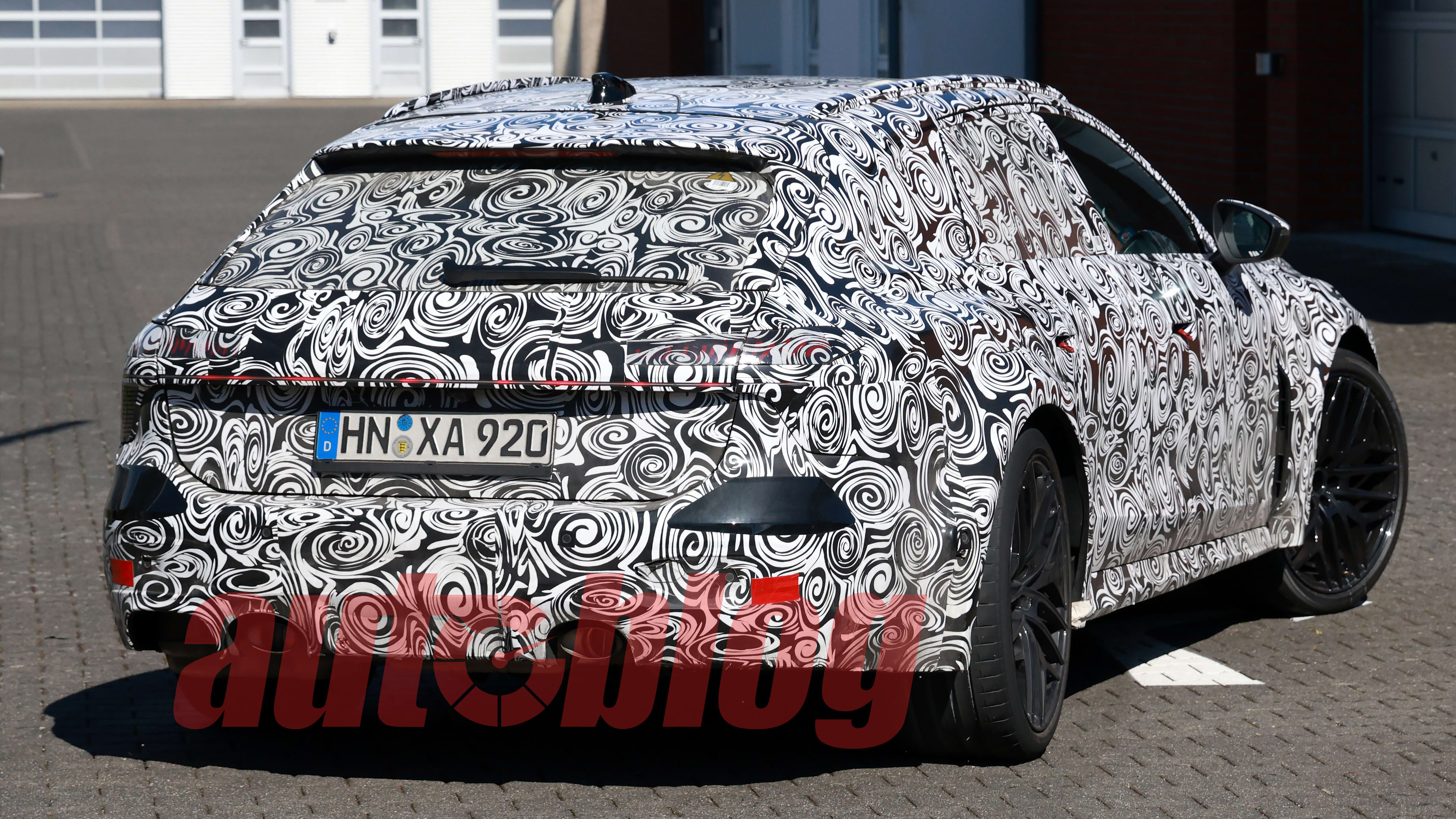 Next-gen Audi RS 7 Avant caught testing in new spy photos - Autoblog