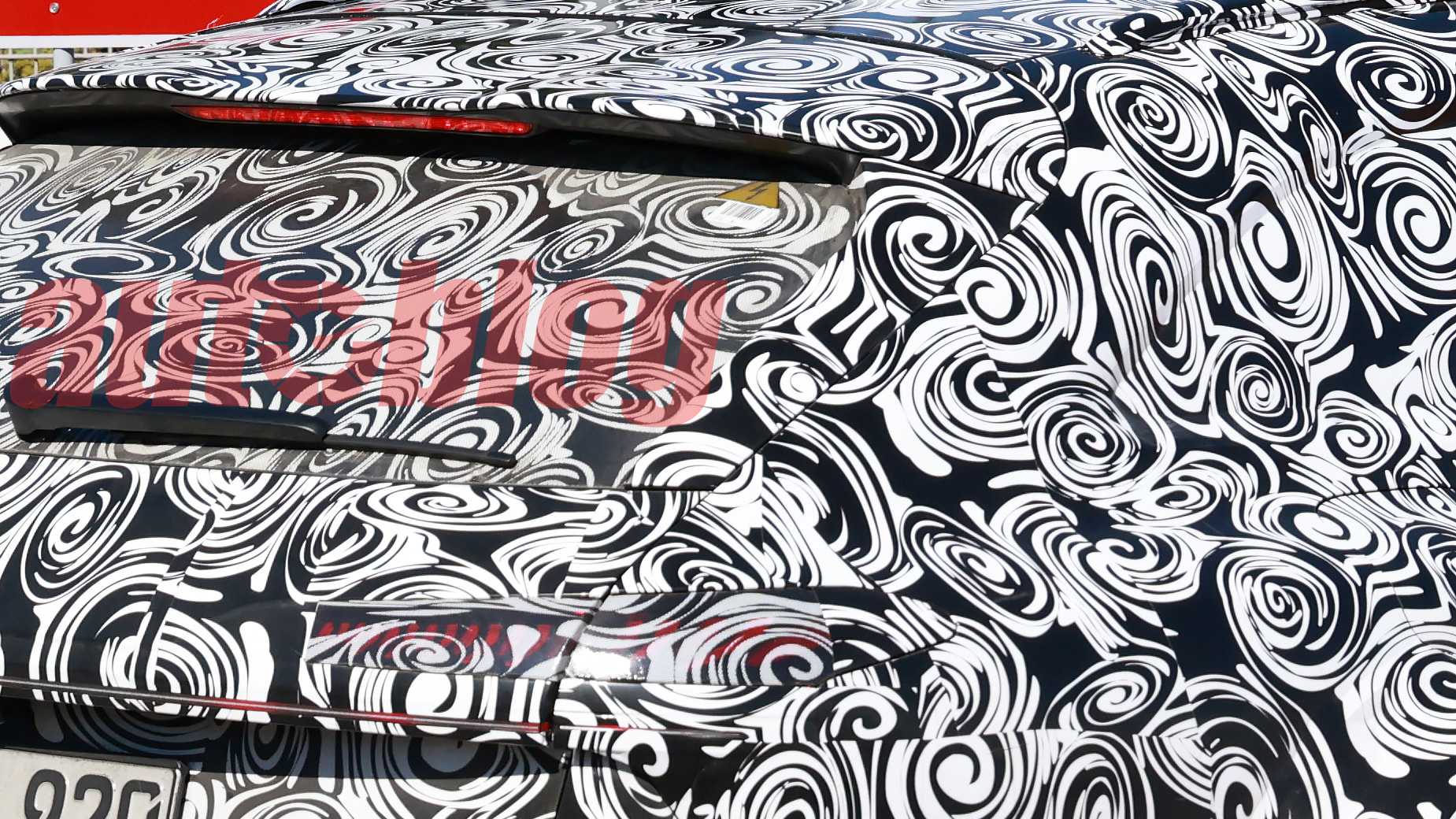 Next-gen Audi RS 7 Avant caught testing in new spy photos - Autoblog