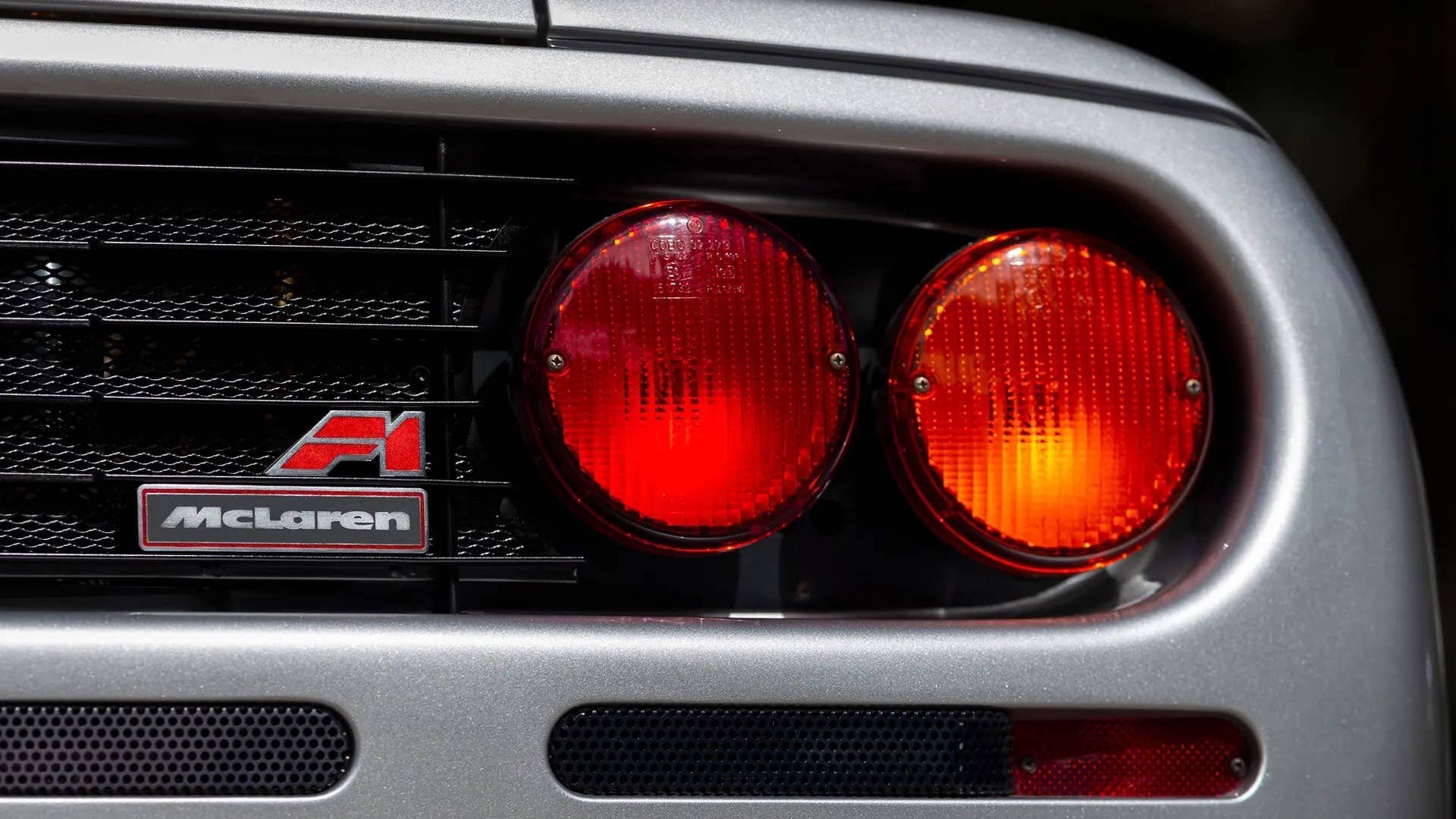 McLaren F1 with unique headlights ready to make auction headlines ...