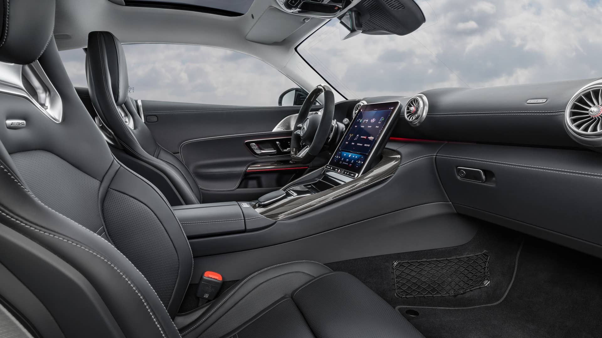 Mercedes-AMG GT enters its second generation with more power, more ...