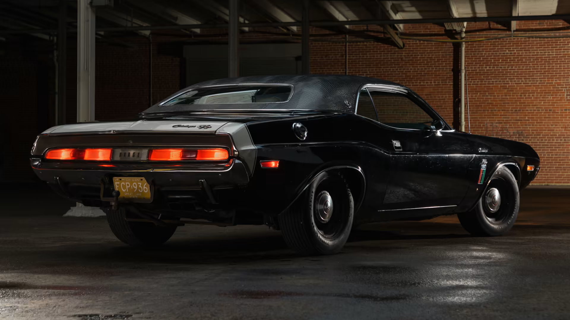 2023 Dodge Challenger Black Ghost Road Test: The Legend comes alive ...