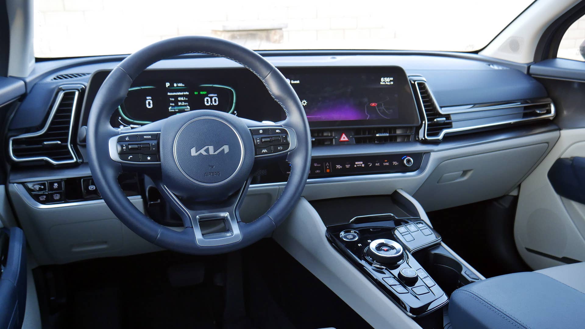 2024 Kia Sportage Interior