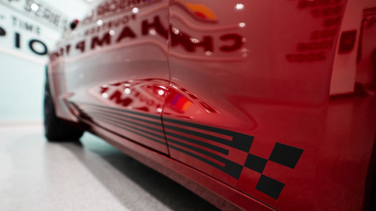 Hendrick Motorsports 40th Anniversary Chevy Camaro is a souvenir for ...