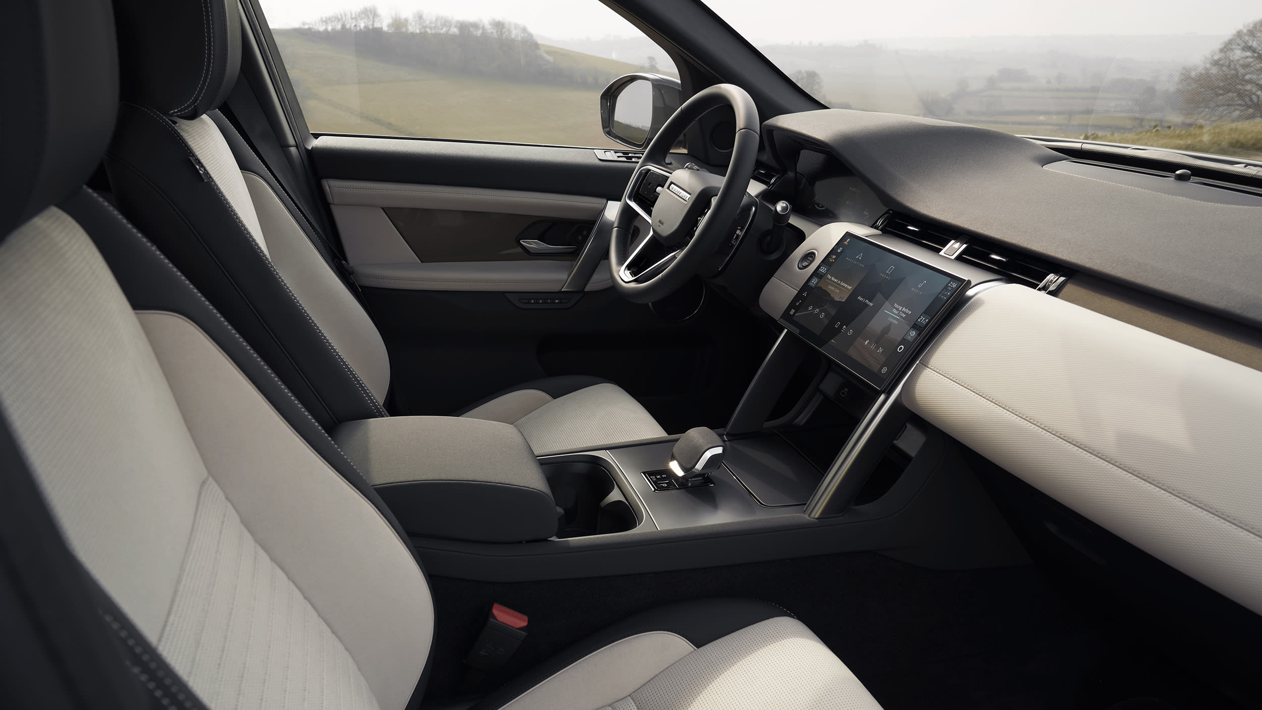 2024 Land Rover Discovery Sport gets new interior, updated infotainment ...