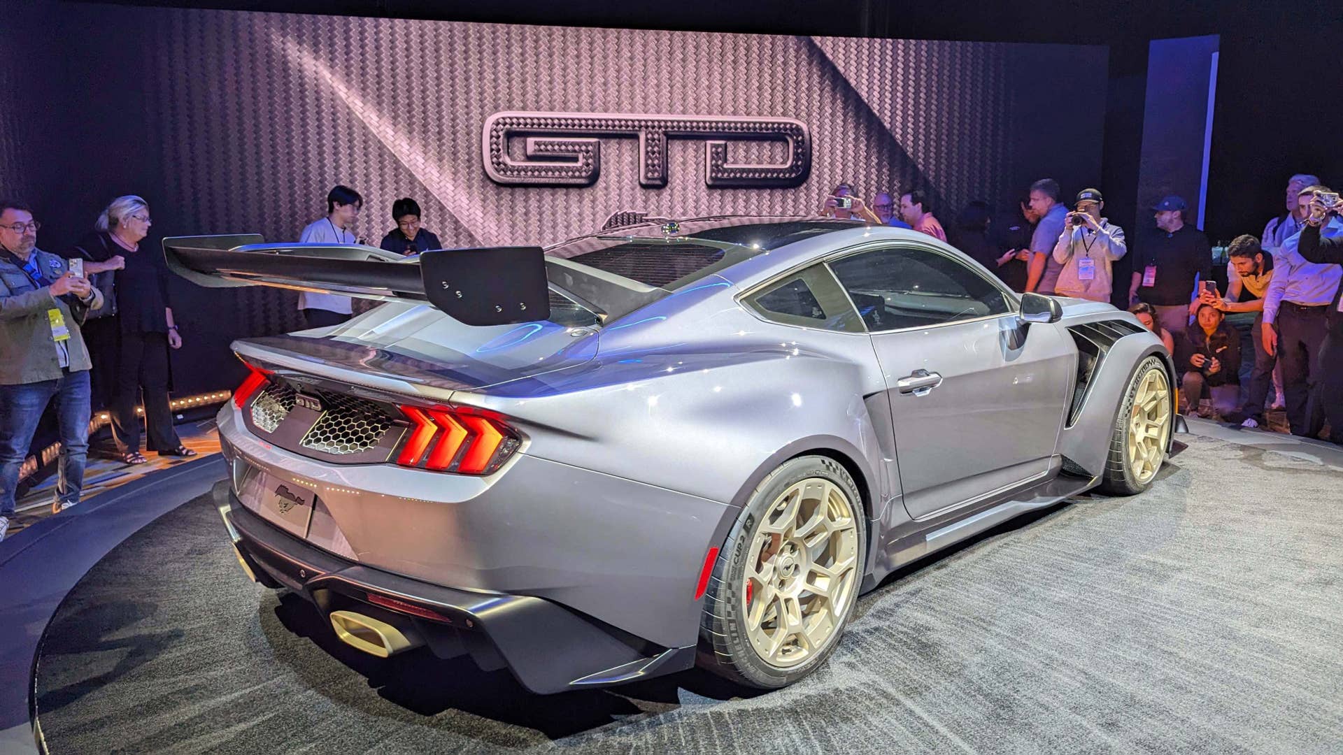Ford Mustang GTD's Drag Reduction System has powerful aero capabilities ...