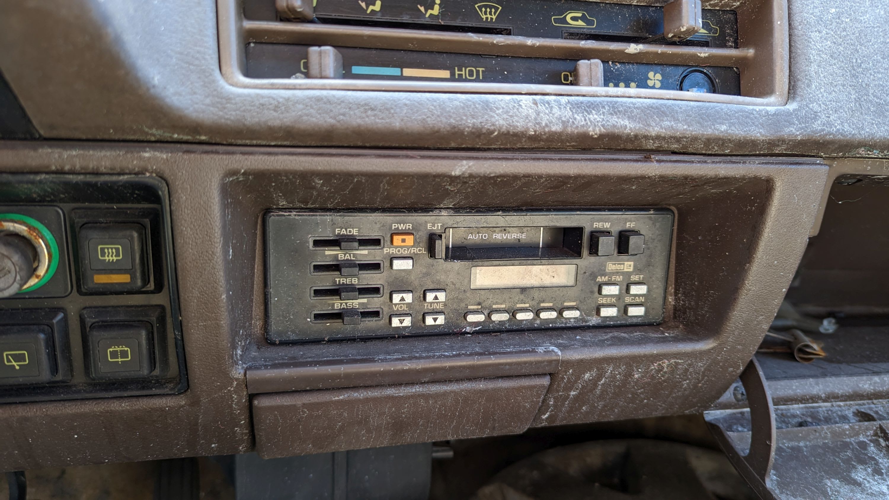 Junkyard Gem: 1986 Chevrolet Sprint Plus - Autoblog