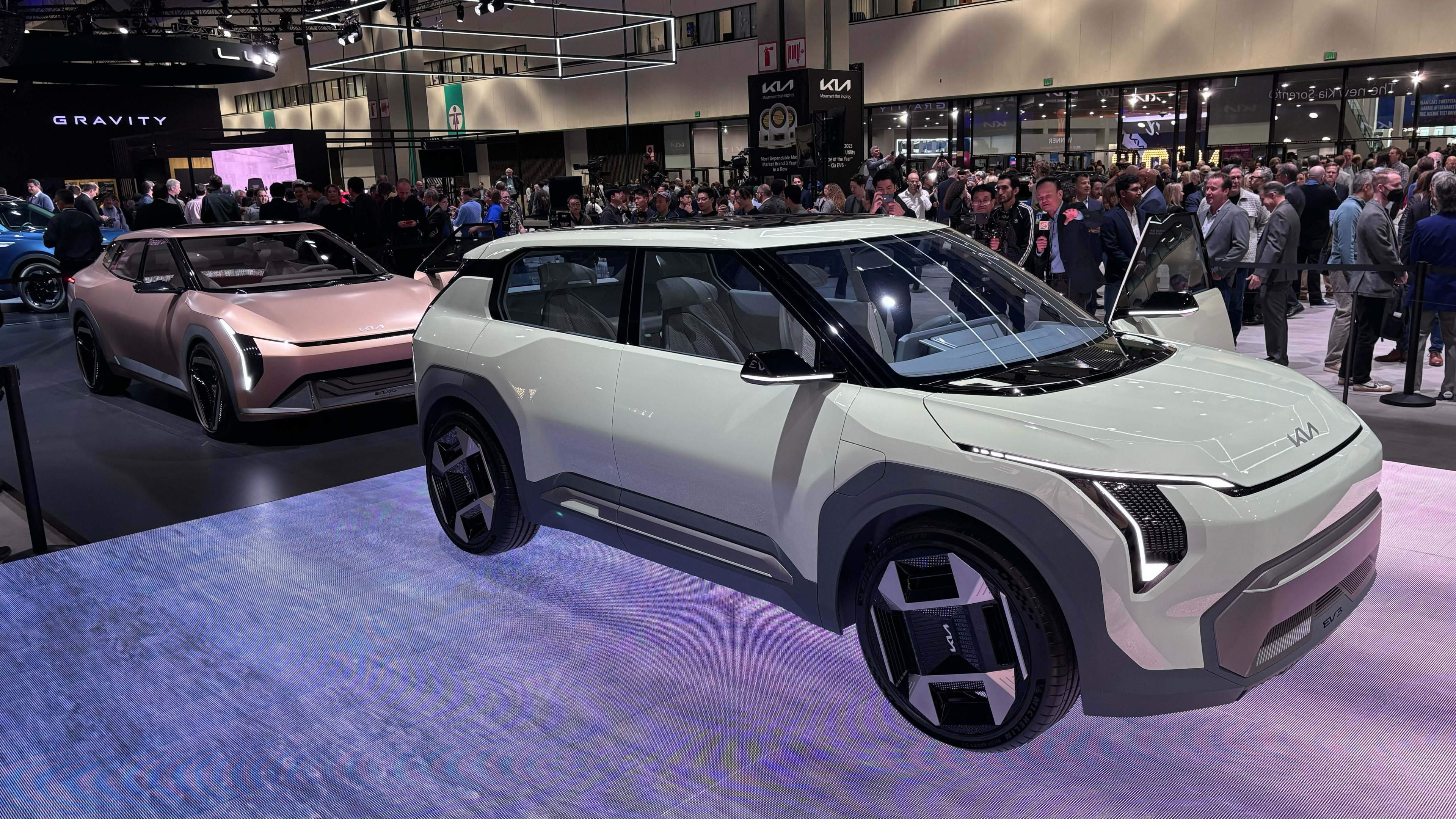Kia EV3, EV4 concepts land in U.S. previewing future entry-level electrics - Autoblog
