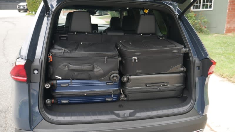 Toyota Grand Highlander Luggage Test: How much fits behind the third ...