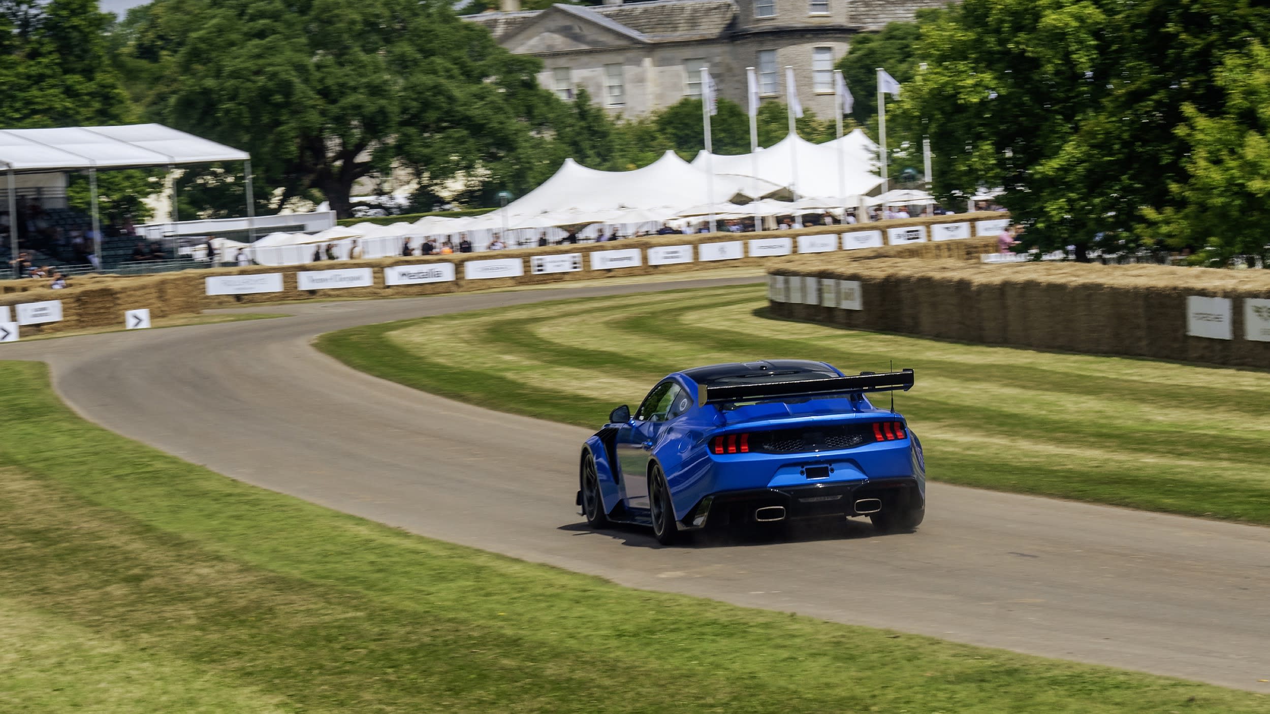 2025 Ford Mustang GTD gets exterior color palette option with thousands ...