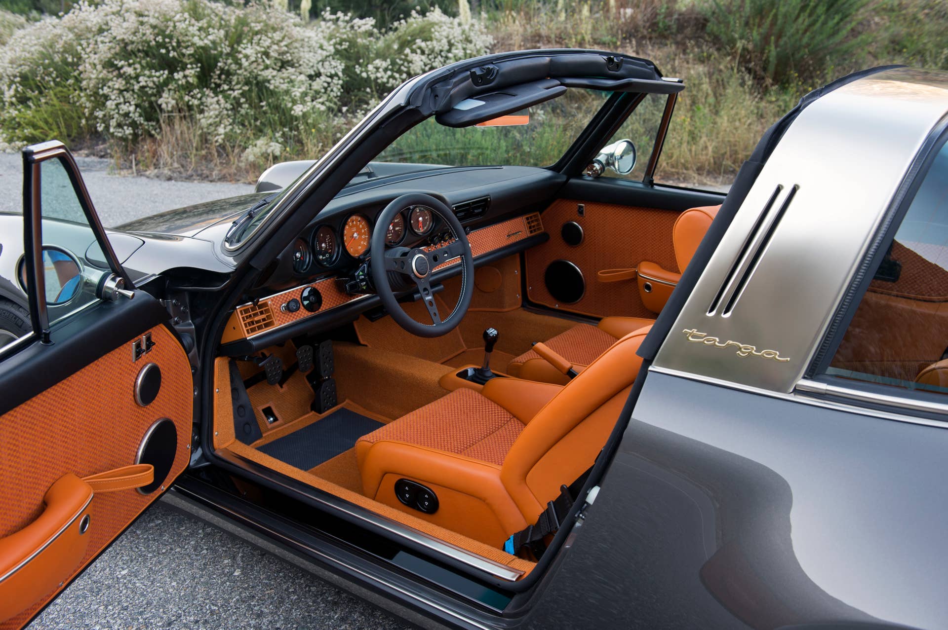 Exclusive: The first Porsche 911 Targa restored by Singer - Autoblog