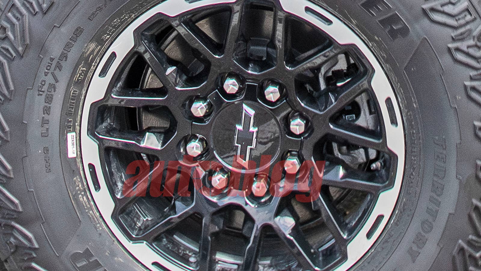 GMC Sierra EV AT4, Chevy Silverado EV Trail Boss caught in spy photos ...