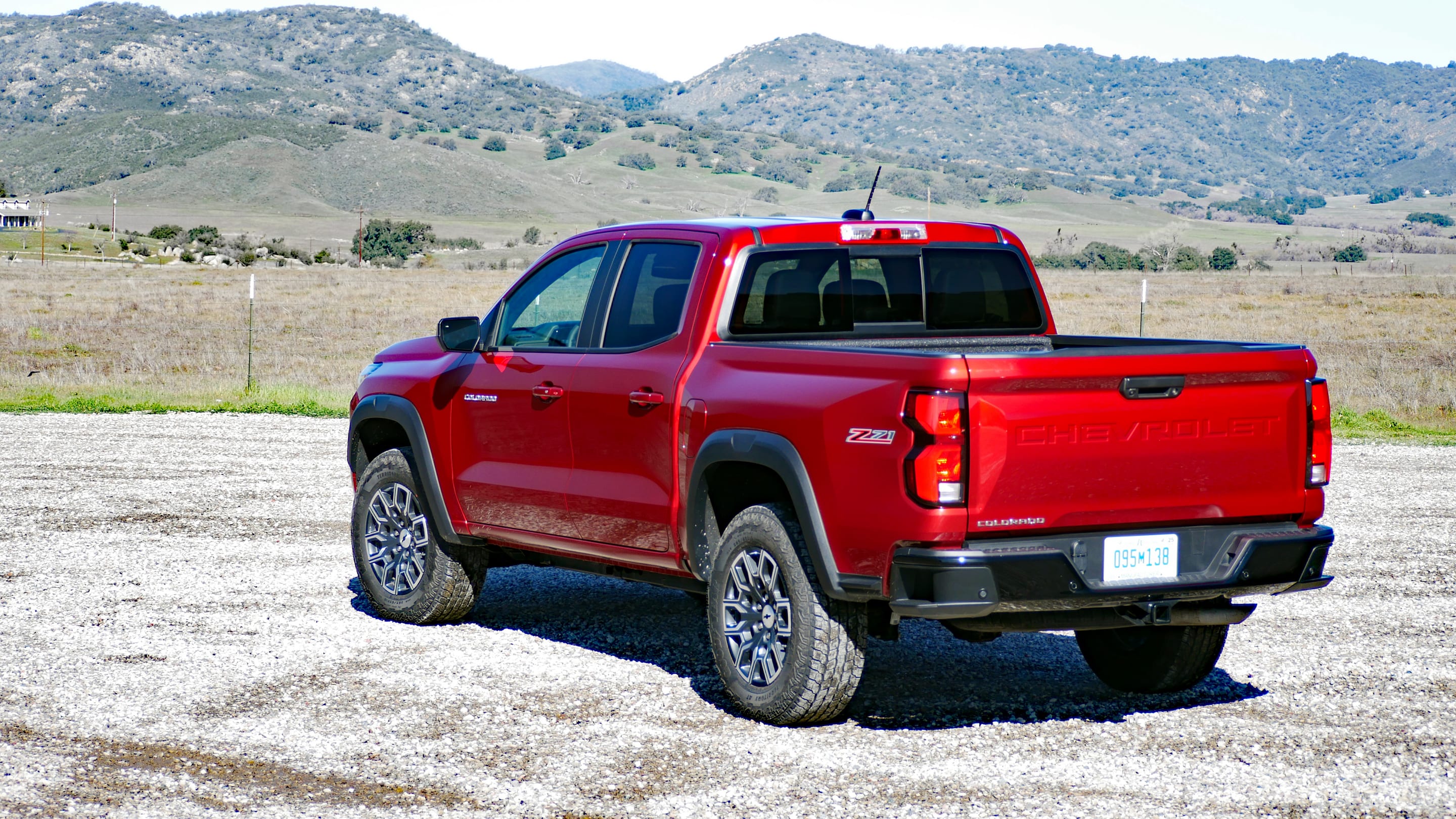 2024 Chevrolet Colorado Review: This midsize truck is a big winner ...