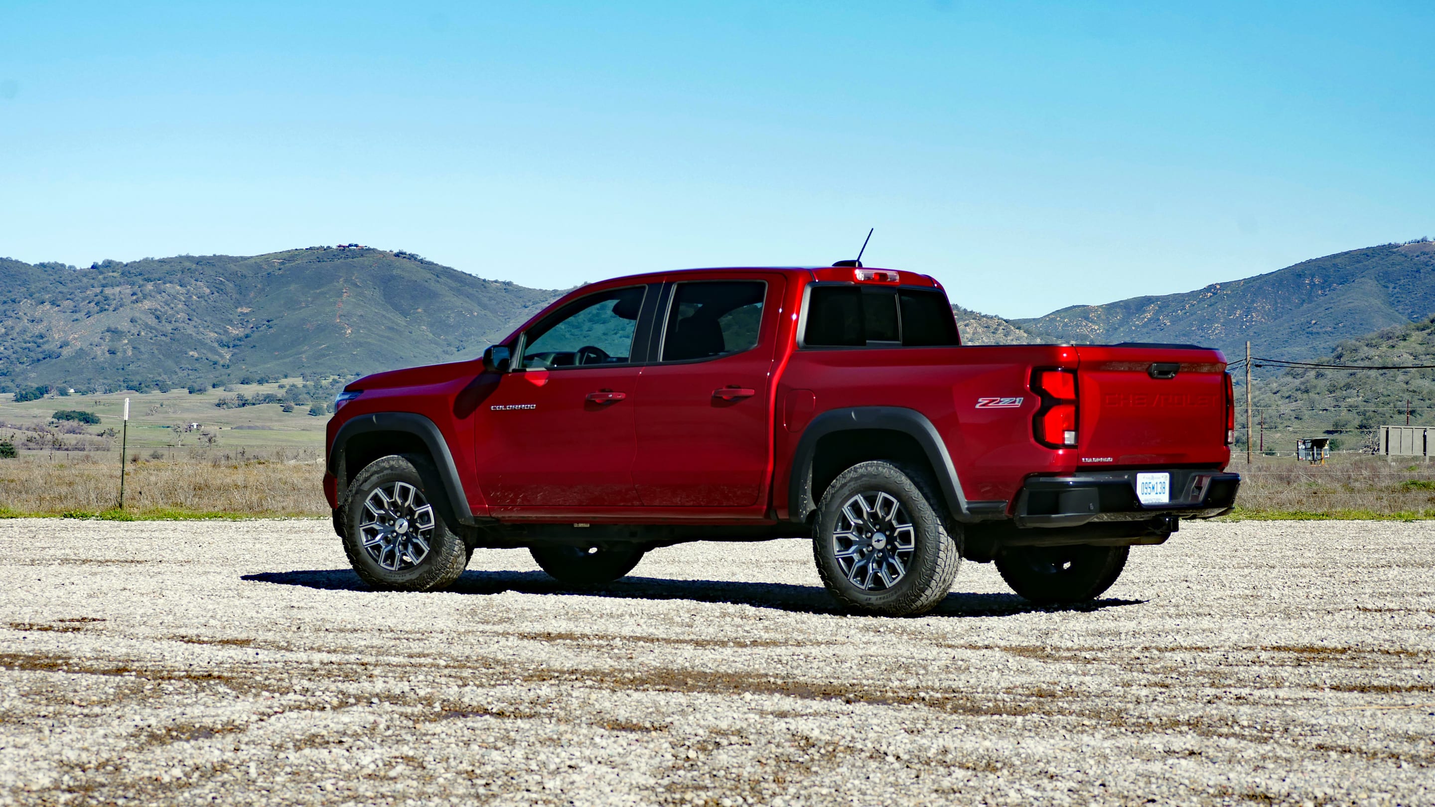 2024 Chevrolet Colorado Review: This midsize truck is a big winner ...