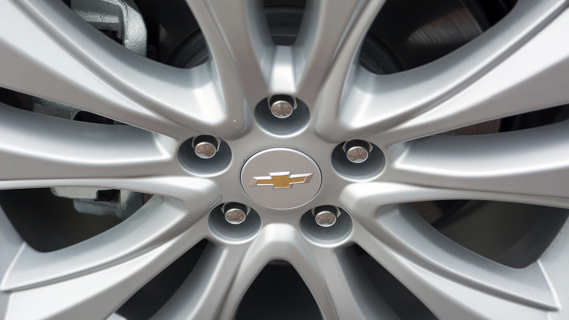 The basic baby crossover | 2017 Chevrolet Trax First Drive - Autoblog