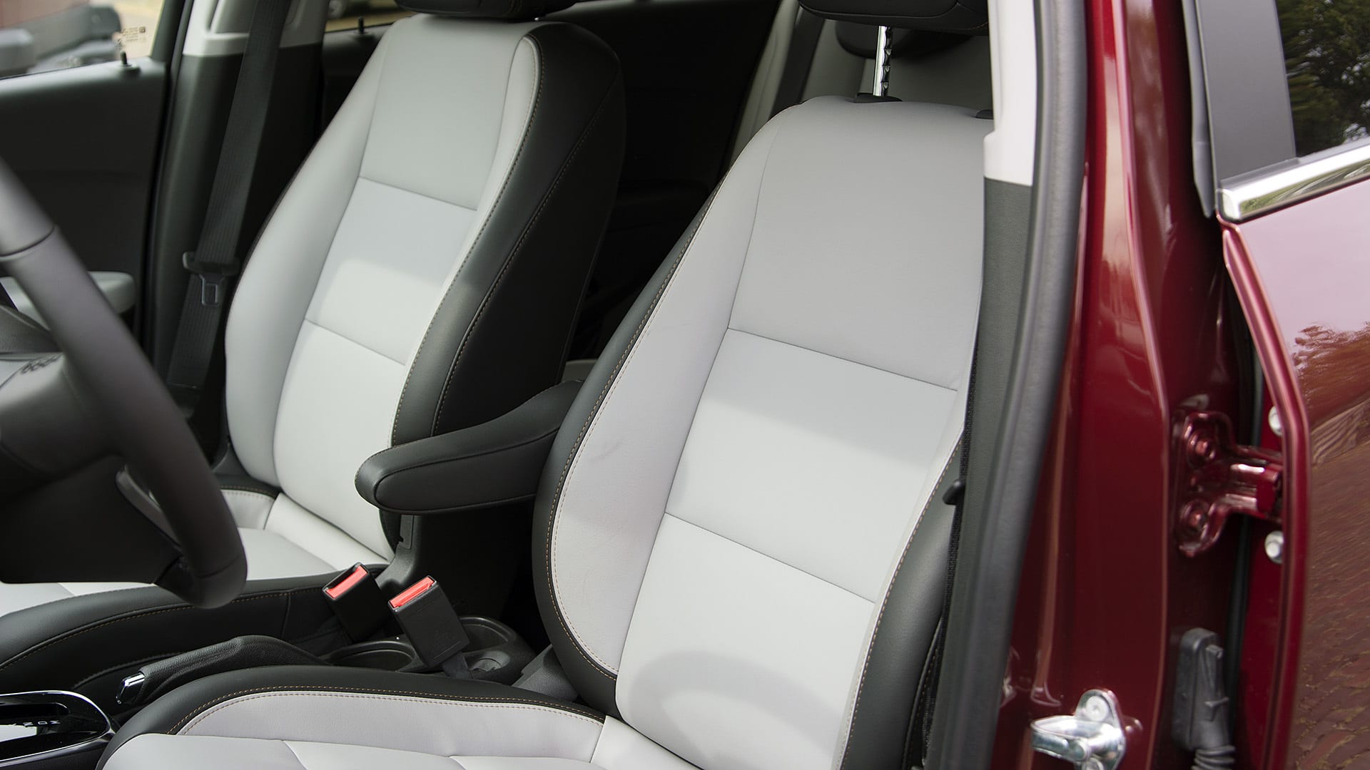 The basic baby crossover | 2017 Chevrolet Trax First Drive - Autoblog