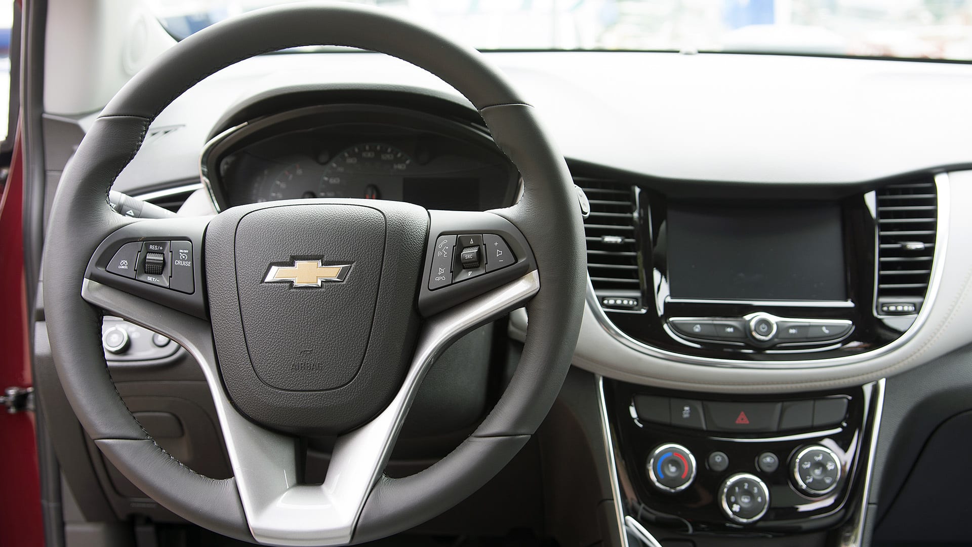 The basic baby crossover | 2017 Chevrolet Trax First Drive - Autoblog