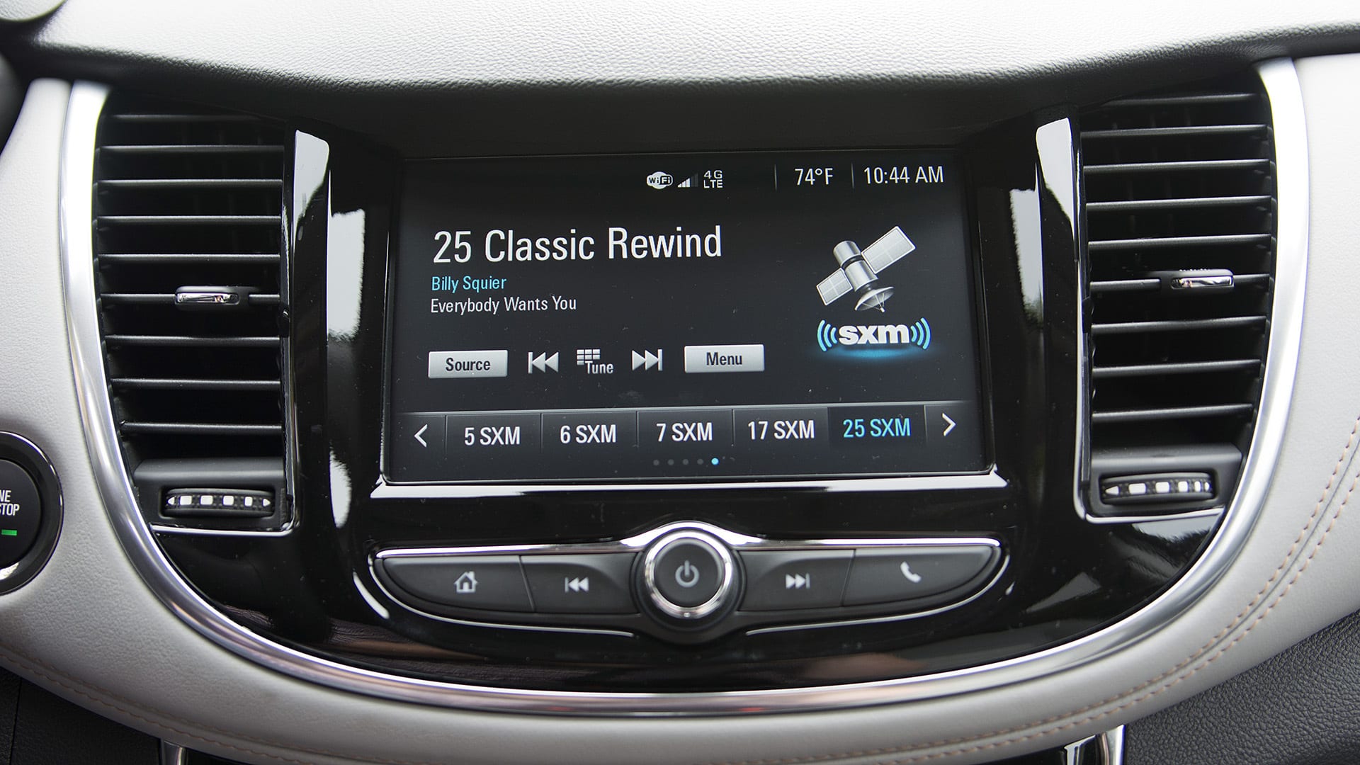 The basic baby crossover | 2017 Chevrolet Trax First Drive - Autoblog