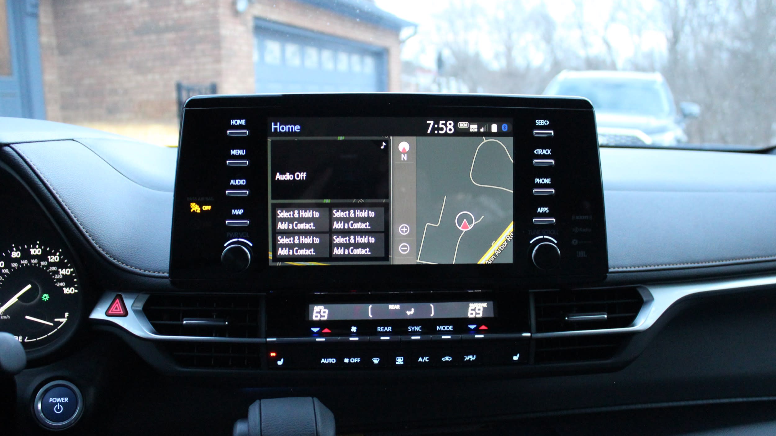 2024 Toyota Sienna Review: Still the high-mpg monster of minivans ...