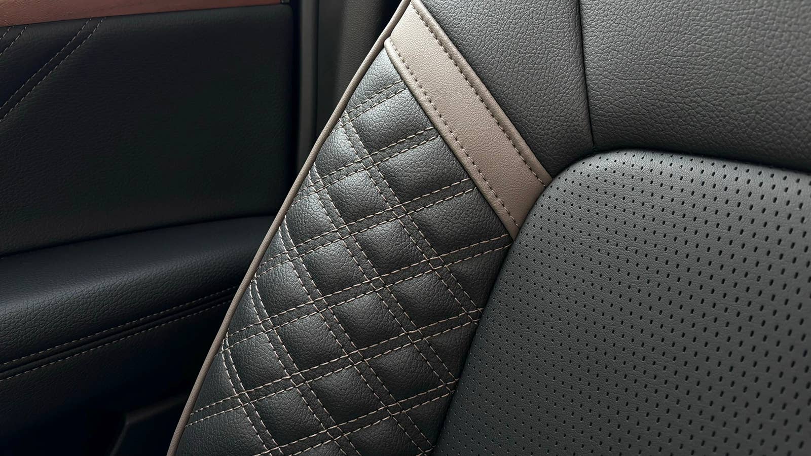 GMC Canyon Denali Interior Review: THE luxury midsize truck - Autoblog