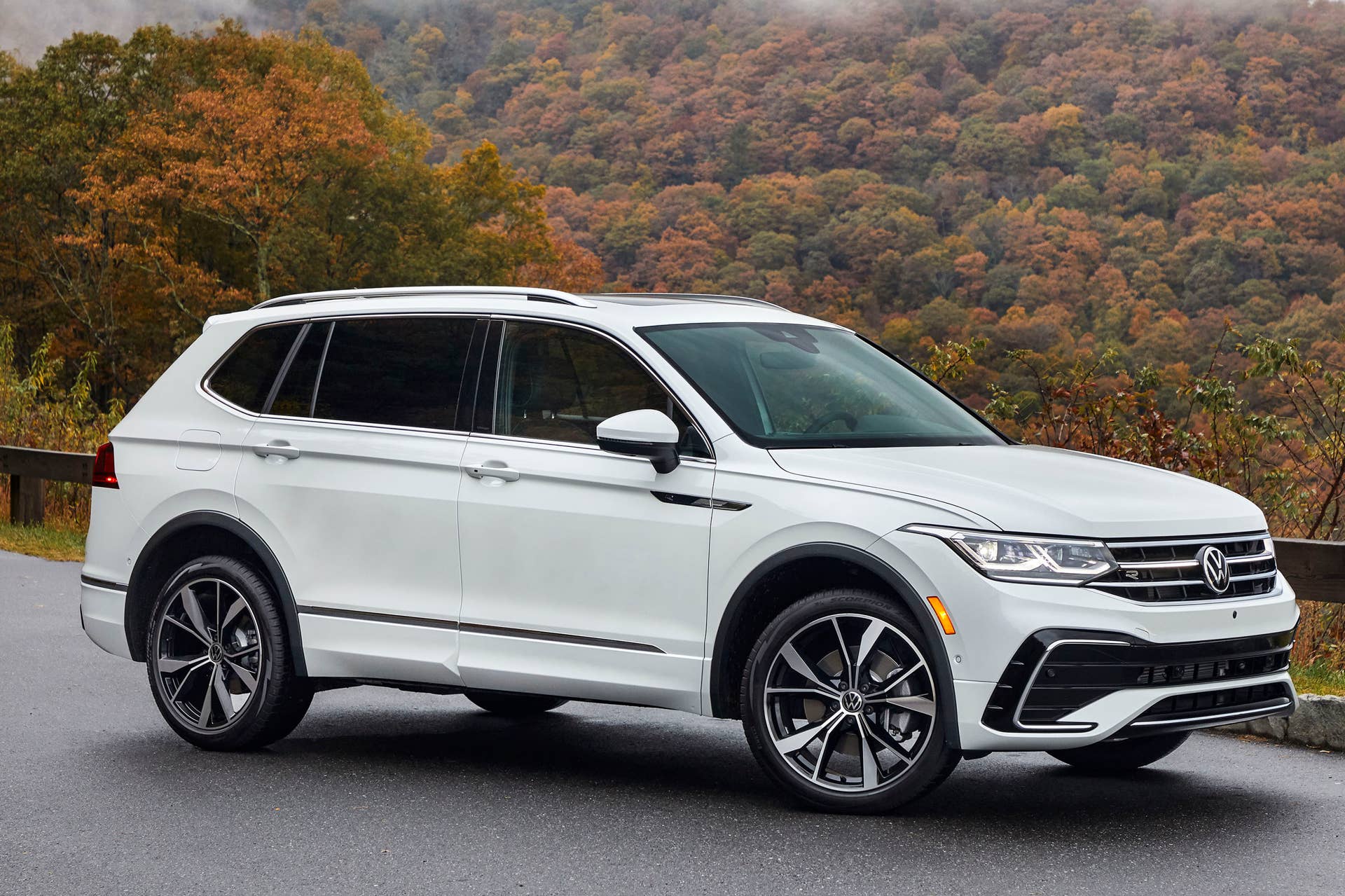 2024 Volkswagen Tiguan Wolfsburg Edition a bridge to all-new 2025 ...