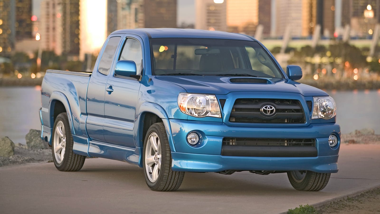 Future Classic: 2005-2014 Toyota Tacoma X-Runner - Autoblog